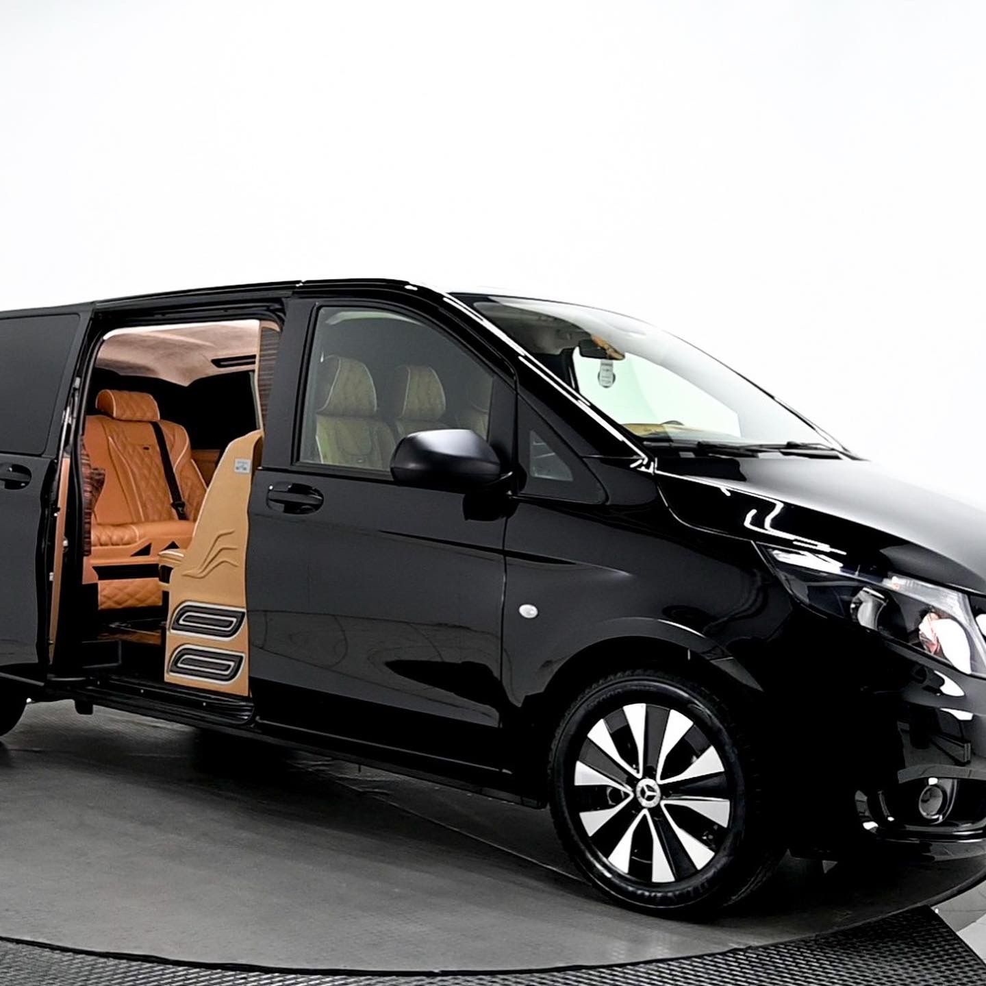 Mercedes – Benz Vito VIP – Istanbul Transfer Plus